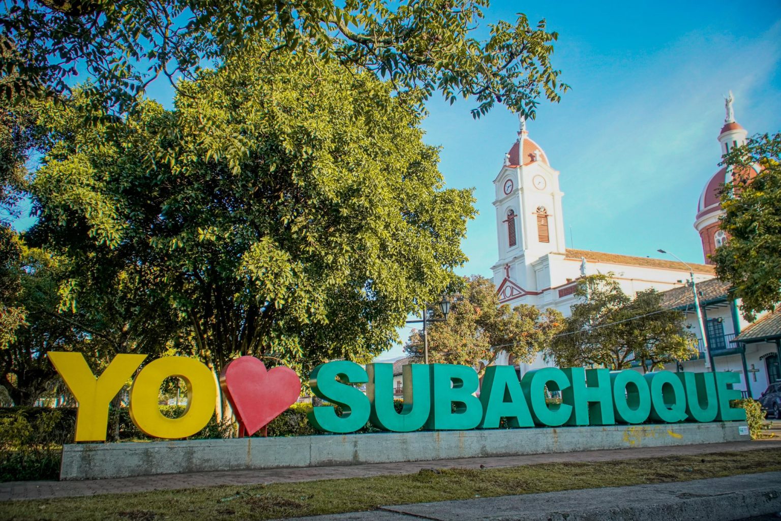 Subachoque inicia obras viales, educativas y sociales - El Dorado Radio ...